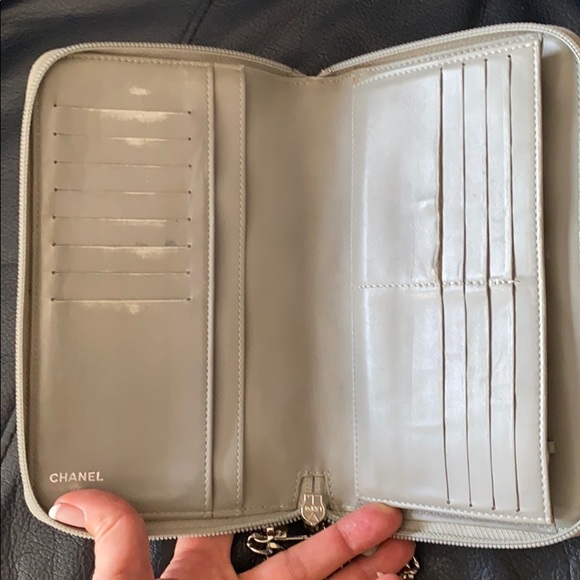CHANEL | Accessories | Chanel Wallet | Poshmark